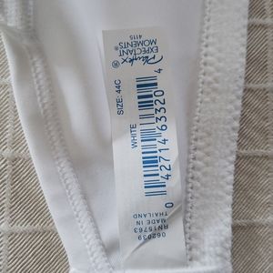 Playtex | Intimates & Sleepwear | Nwot Playtex Nursing Seamless ...